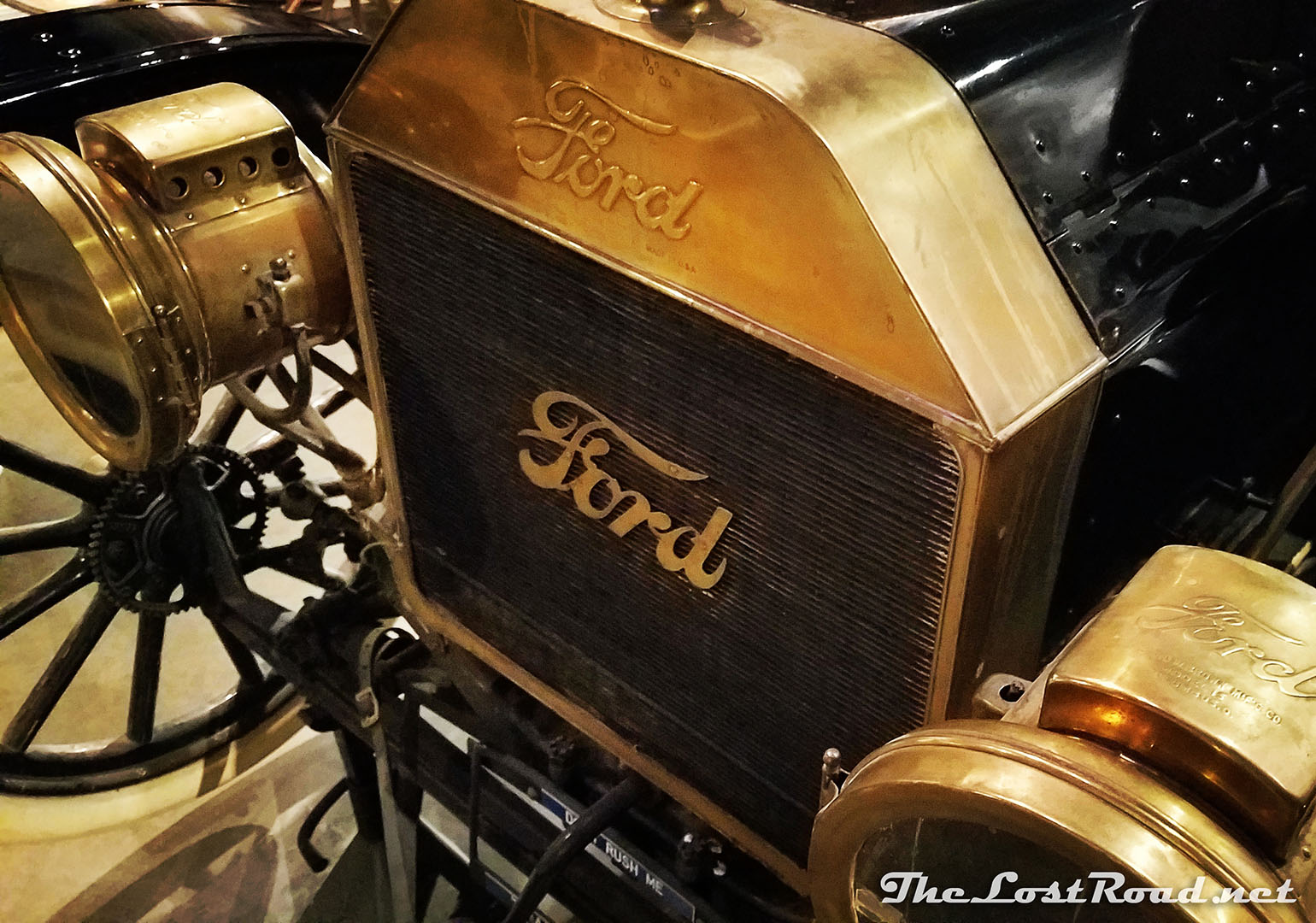 1909 Ford Model T Touring Car | The Lost Road